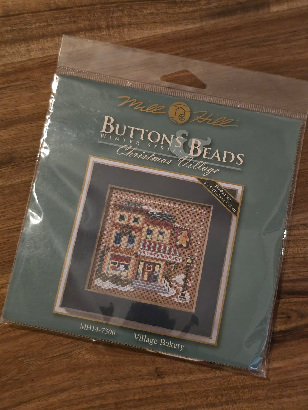 Mill Hill - Buttons & Beads - Winter Series - Christmas Village - Vill ...