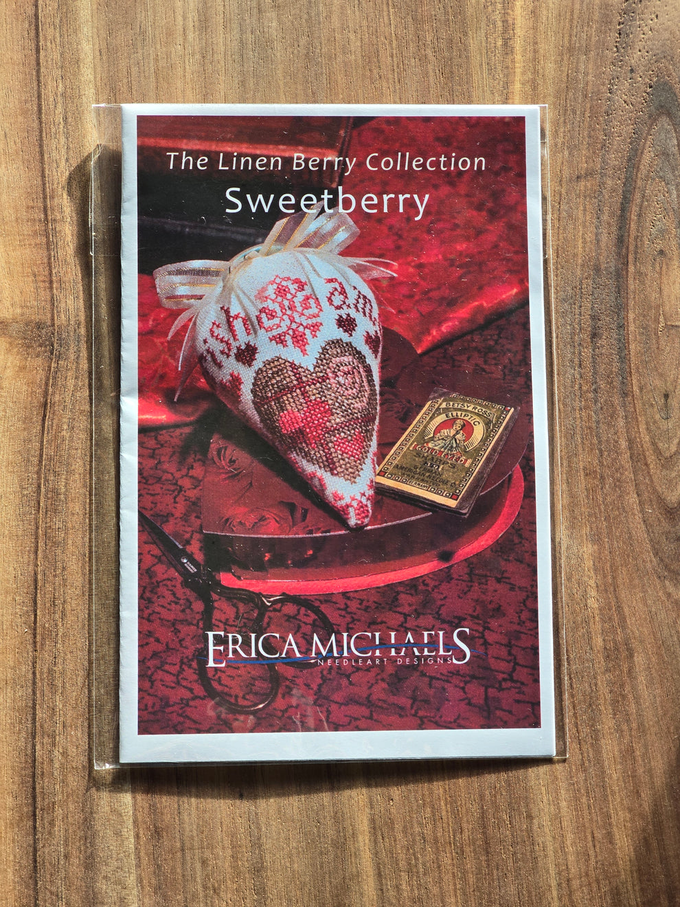 Erica Michaels - The Linen Berry Collection - Sweetberry - Cross Stitc ...