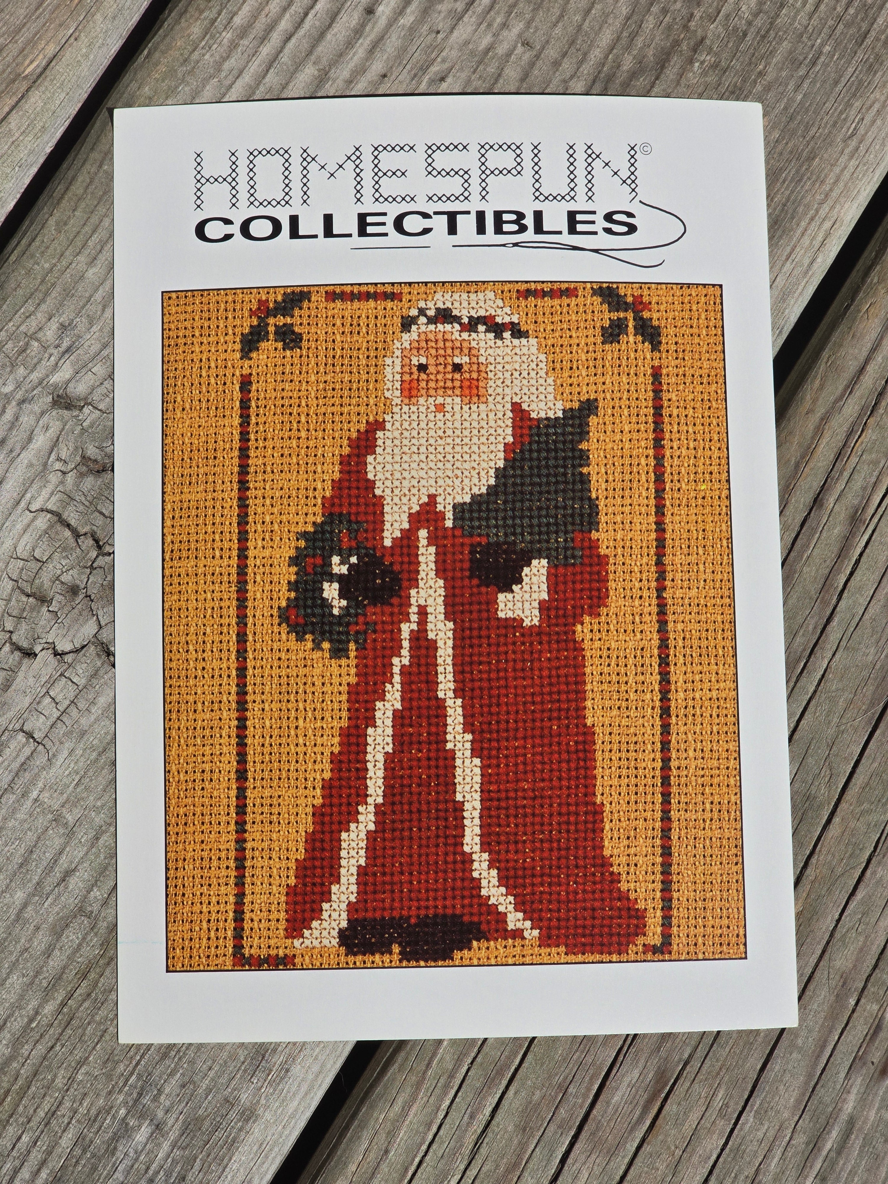 Homespun Collectibles - Santa Holding Wreath and Tree - #5 - Cross Sti ...